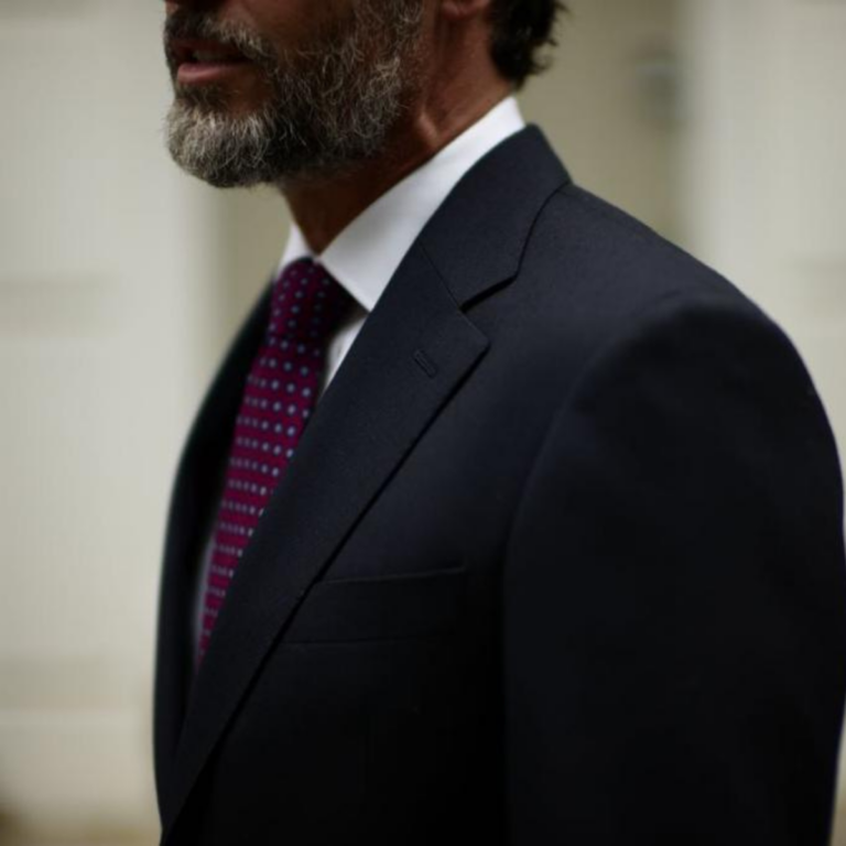 Guide To Choosing The Best Suits For Lawyers | Savile Row